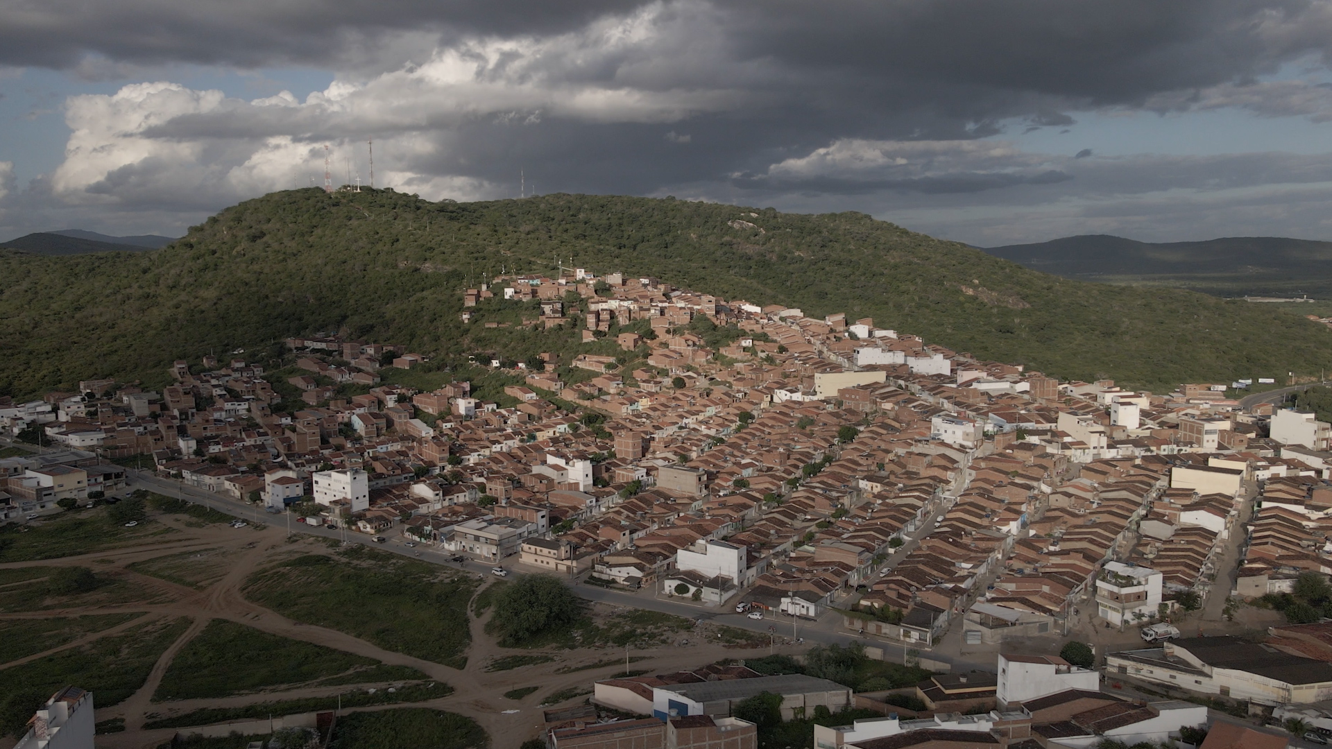 Documentário “Areias do Céu” leva Santa Cruz do Capibaribe ao CINE PE, um dos maiores festivais ...